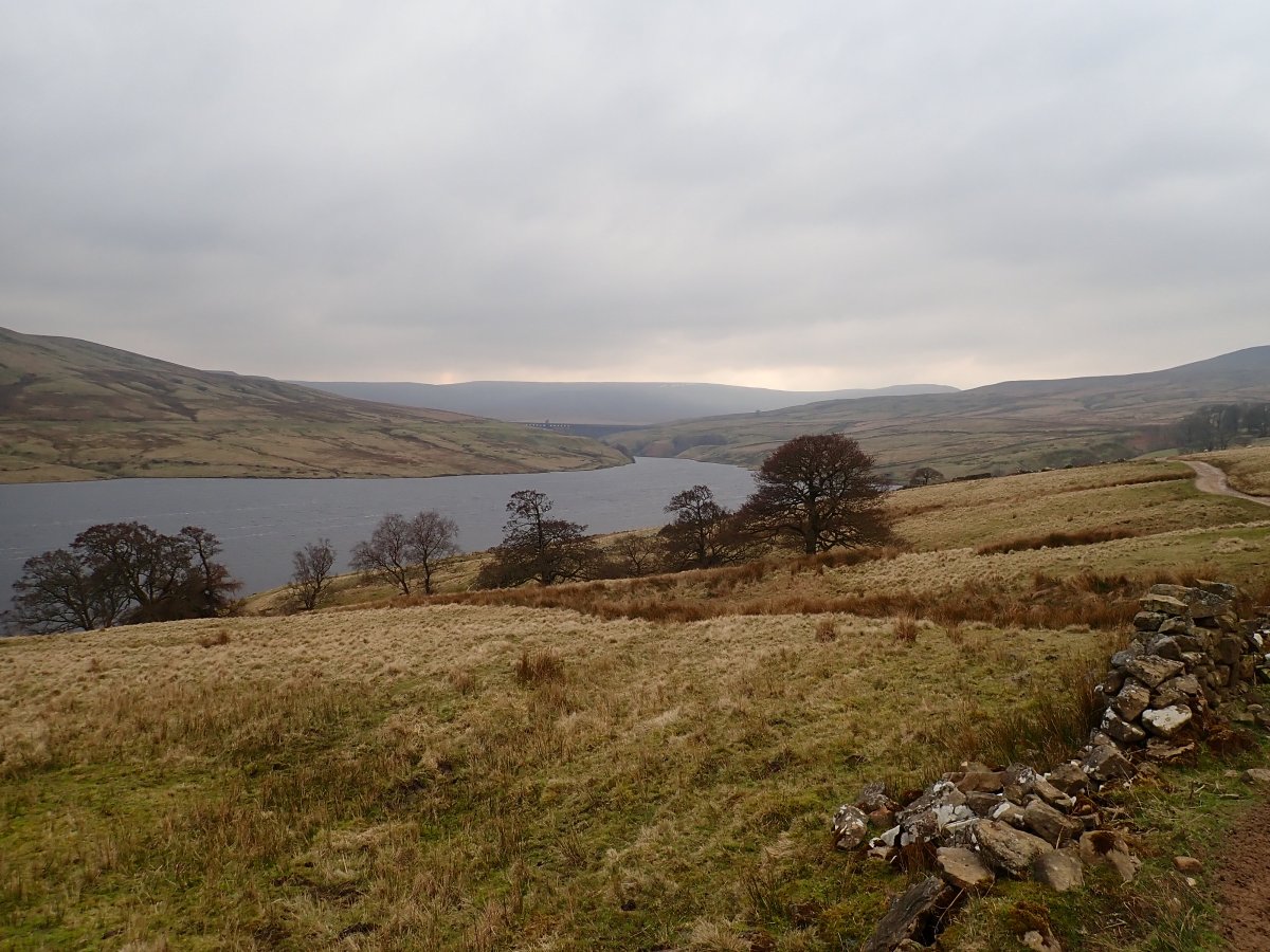 Not Quite A Walk Around Scar House and Angram Reservoirs – the Severe ...